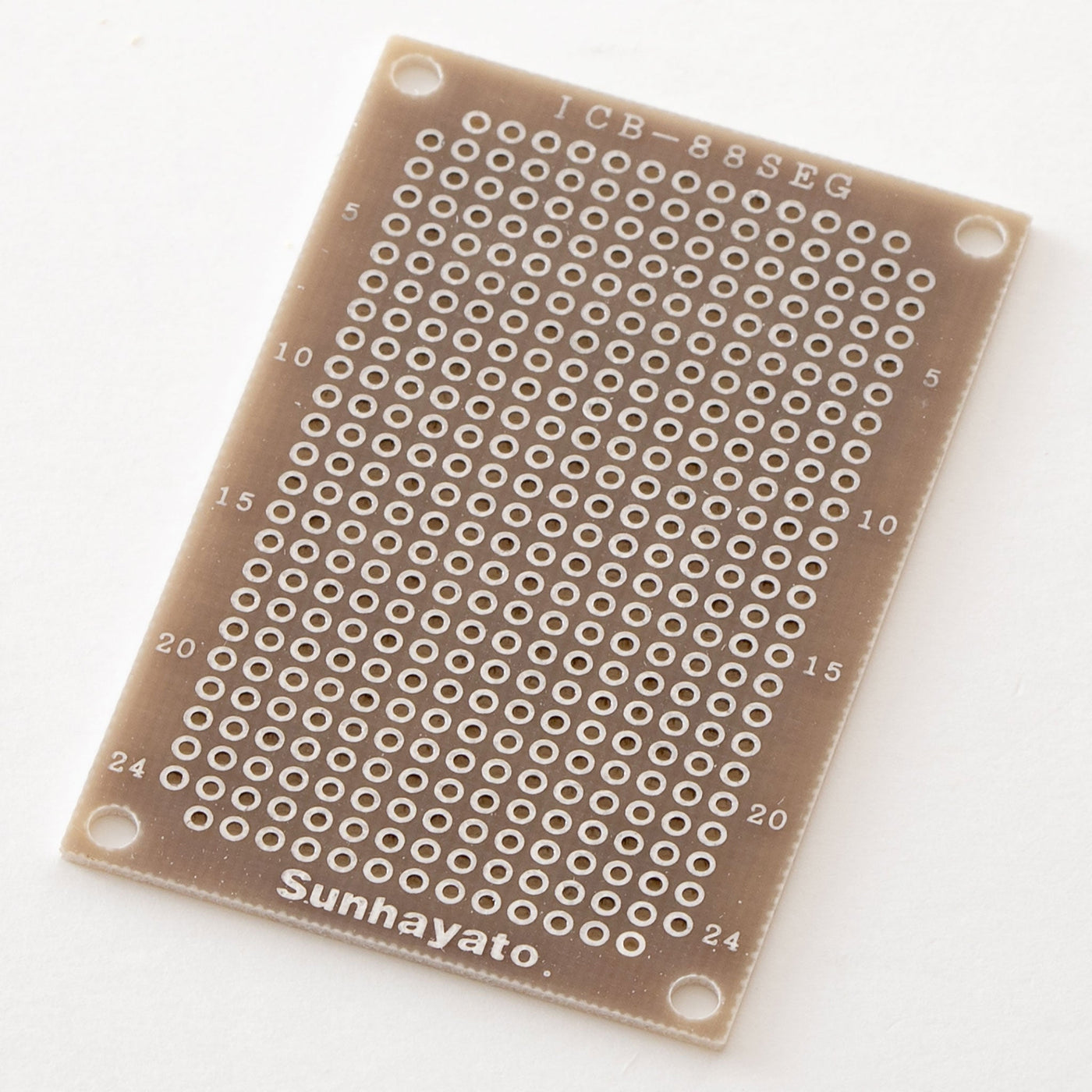 小型ユニバーサル基板（ガラスコンポジット両面／47×72×1.2t）（ICB-88SEG） — サンハヤト 公式オンラインショップ