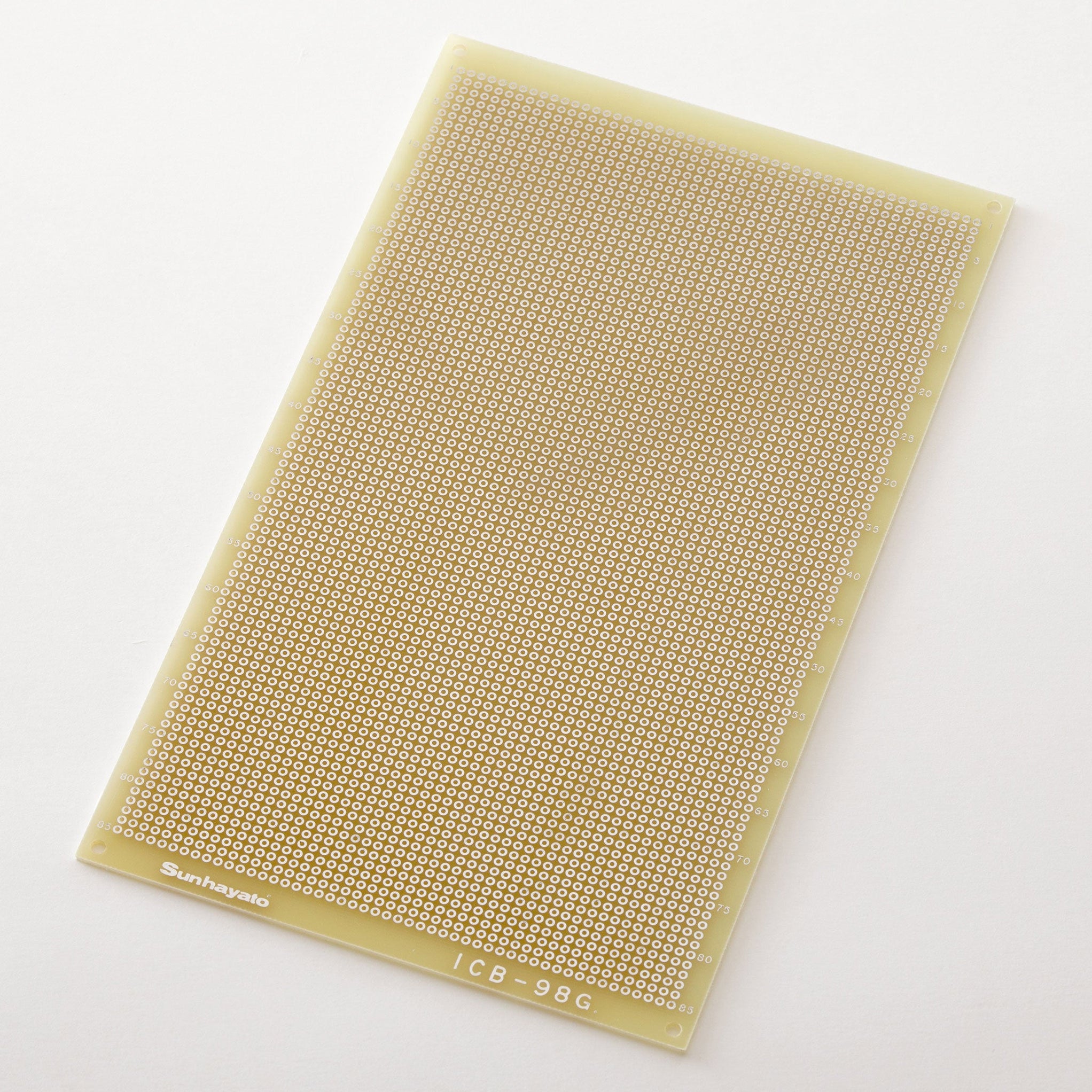 ※販売終了※ユニバーサル基板（ガラスエポキシ片面／137×232×1.6t）（ICB-98G） — サンハヤト 公式オンラインショップ